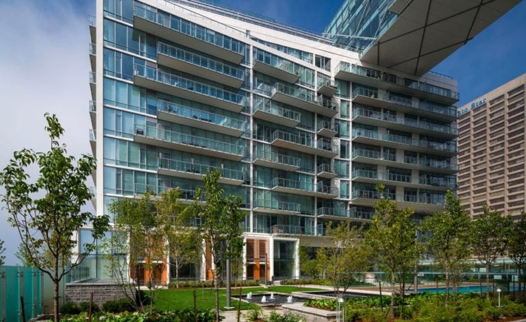 Pier 27 Condos | 29 Queens Quay E | Toronto Penthouse Living